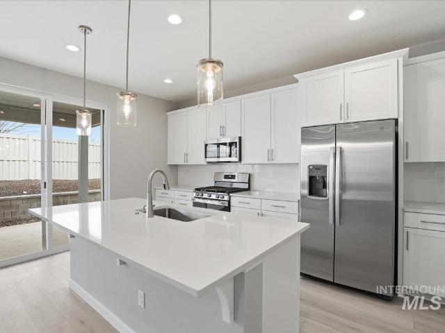 1216 Stirling Meadows Ct