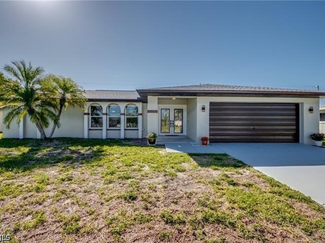 1216 SE 43rd Ter, Cape Coral, FL 33904