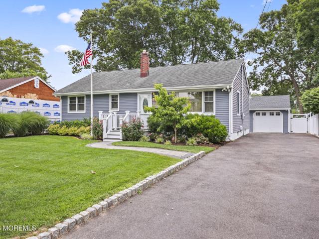 1216 Sleepy Hollow Road