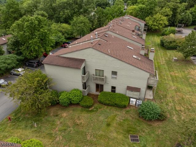 1216 Spruce Hills Dr # 1216