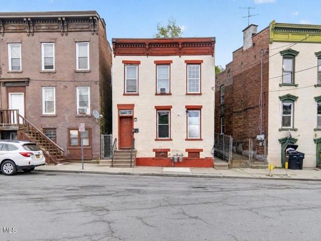 1216 5th Ave, Troy, NY 12180