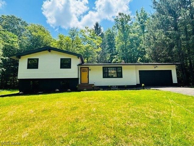 12173 Bradford Dr, Chardon, OH 44024