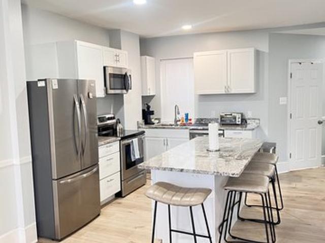 1217 N King St, Wilmington, DE 19801