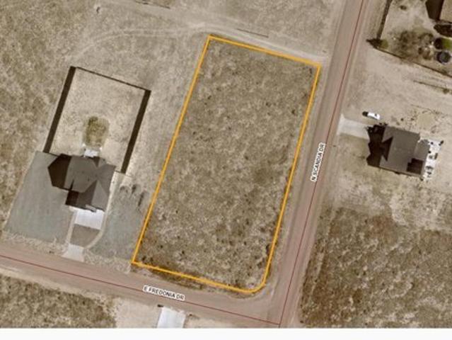 1217 N Scandia Dr, Pueblo West, CO 81007