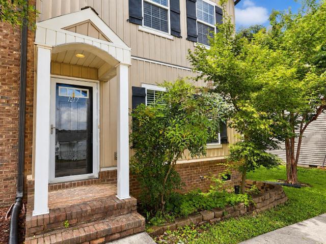 1217 Angie Lane NE