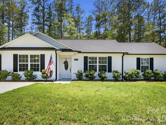 1217 Belmont Circle Dr, Lancaster, SC 29720