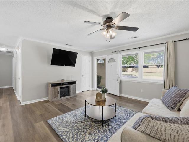 1217 Berwyn RD