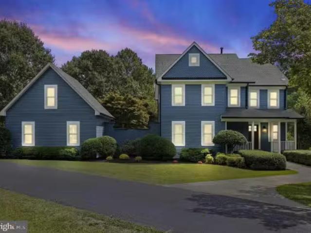 1217 BISHOPSGATE WAY, RESTON, VA 20194 Single Family Residence.