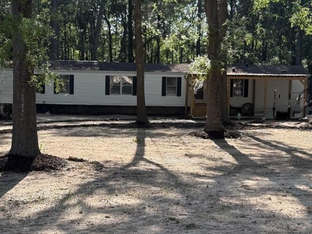 1217 Birch Dr, Summerton, SC 29148