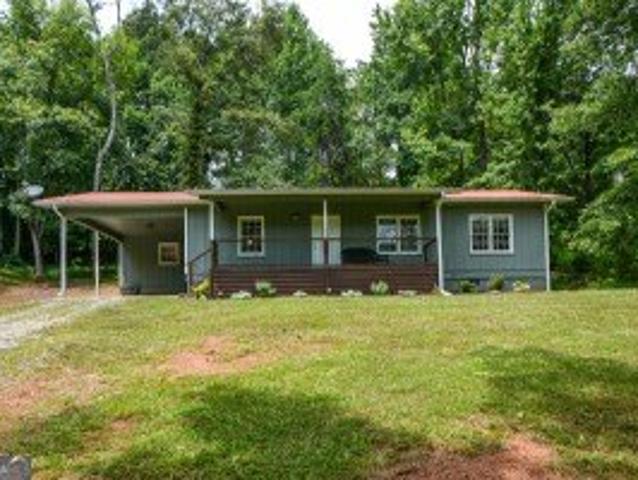 1217 Black Rd, Cleveland, GA 30528