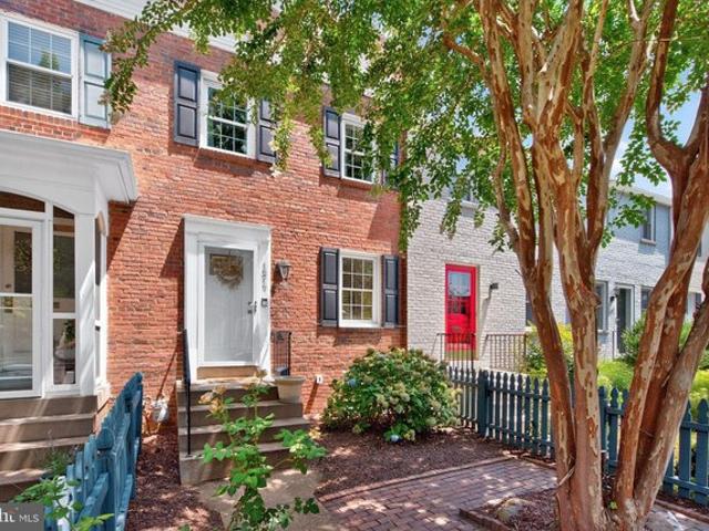 1217 Colonial Ave, Alexandria, VA 22314