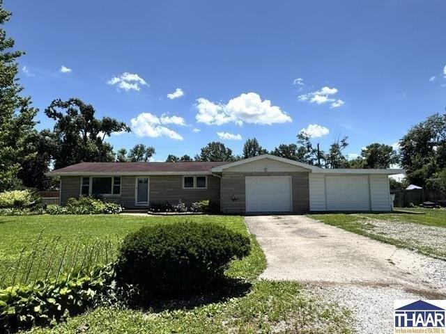 1217 E Mary Ln, Terre Haute, IN 47802