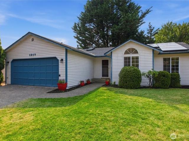 1217 E St SE, Auburn, WA 98002