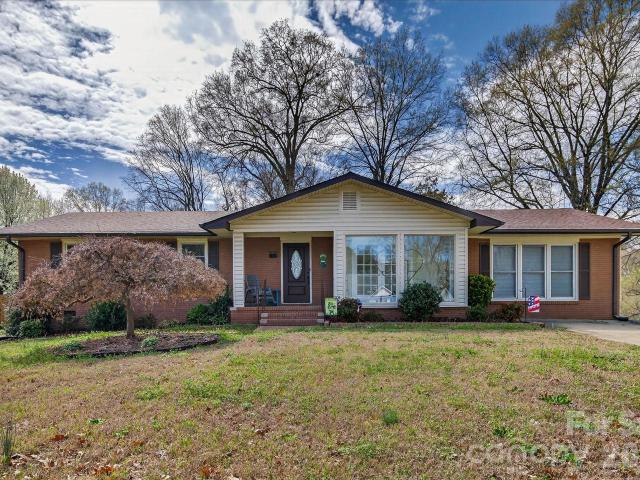 1217 Ebinport Road