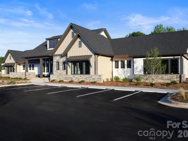 1217 Fen Lane
