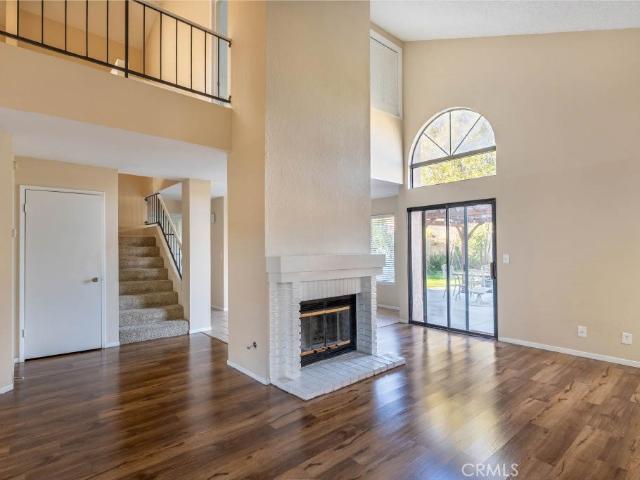 1217 Iris Court