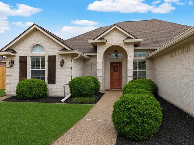 1217 Laurel Park