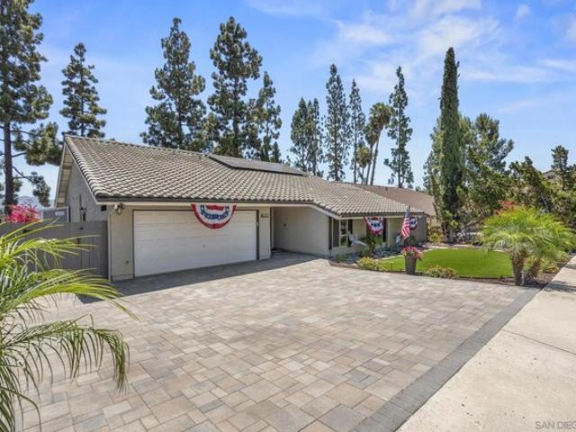 1217 Pfeifer Ln, El Cajon, CA 92020