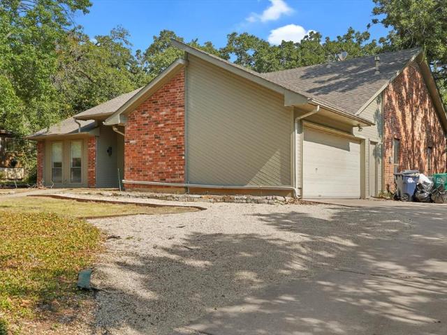 1217 Piping Rock Street