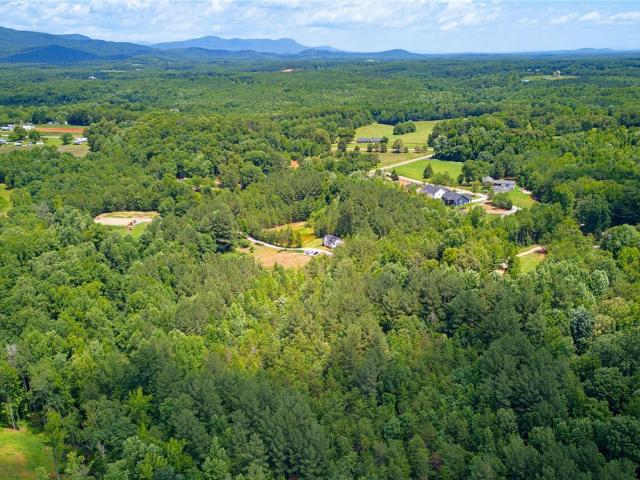 1217 Pleasant Hill Road