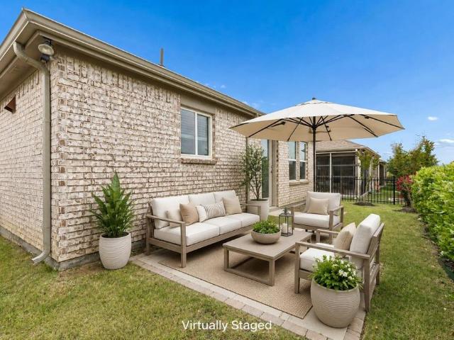 1217 Revolution Dr, Aubrey, TX 76227 | MLS #21234