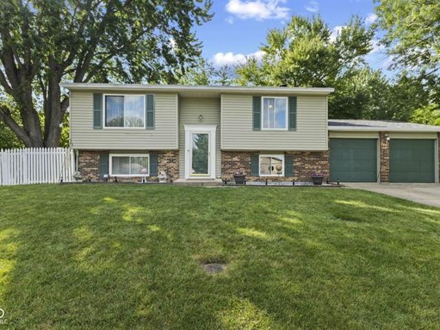 1217 Ridgepointe Dr, Indianapolis, IN 46234