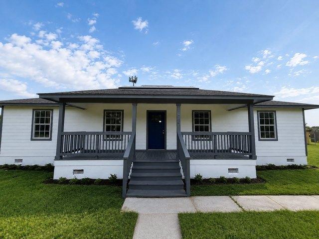 1217 S 9th St, Corsicana, TX 75110