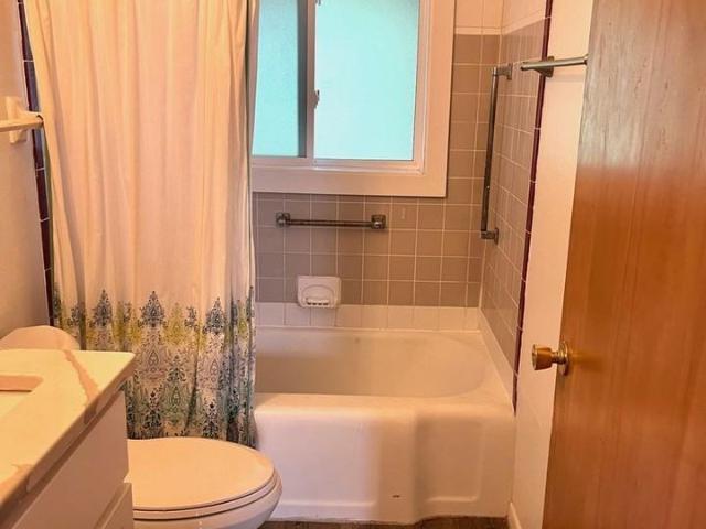 1217 S Midvale 2 Bedroom Apartment for Rent at 1217 S Midvale Blvd, Madison, WI 53711