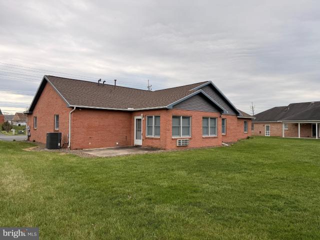 1217 S Pointe Dr, Hagerstown, MD 21740 | Compass