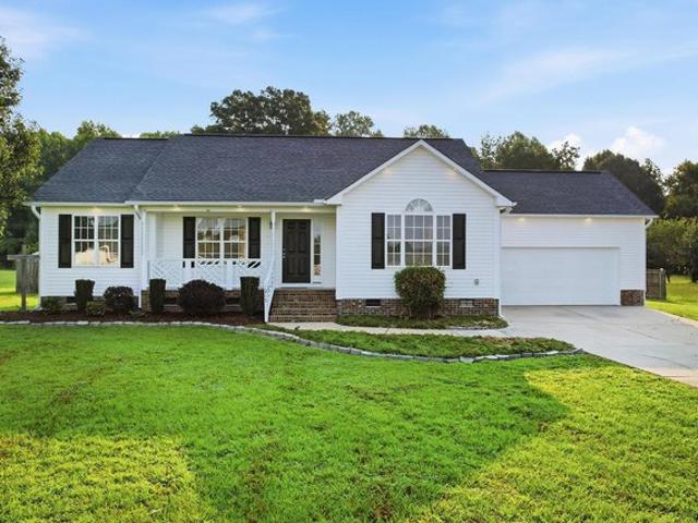 1217 Smith Rd, Smithfield, NC 27577