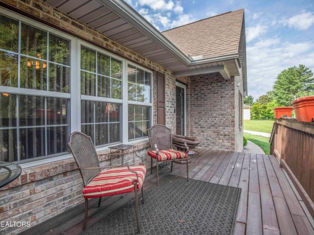 1217 Topside Rd