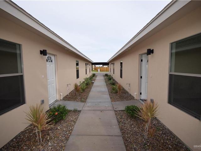 1217 Upas Drive # 2