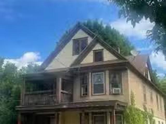 1217 VALLEY DR, SYRACUSE, NY 13207 Single Family Residence For.