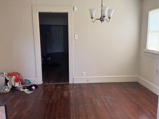 1217 Verbena Street