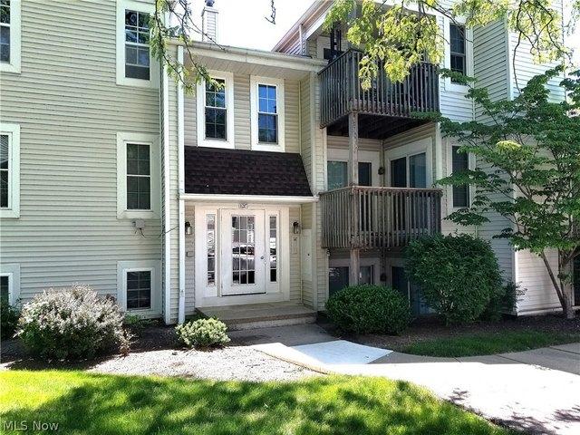 1217 W River Rd N Apt D1, Elyria, OH 44035
