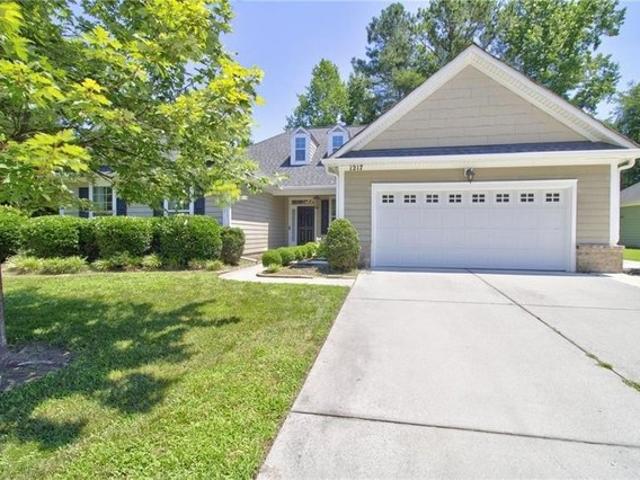 1217 Willow Lakes Ct, Chesapeake, VA 23321