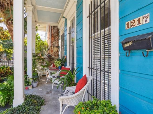 1217 19 Magazine Street