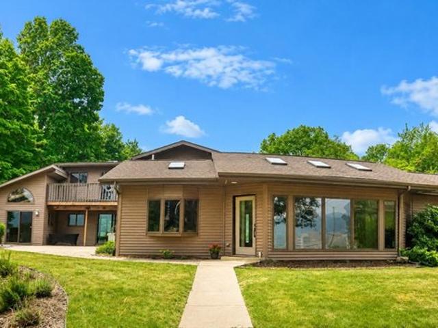 12180 E D Ave, Richland, MI 49083