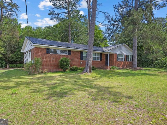 1218 Mcree Drive