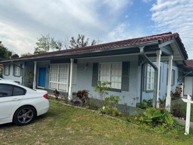 1218 N Powers Dr, Orlando, FL 32818