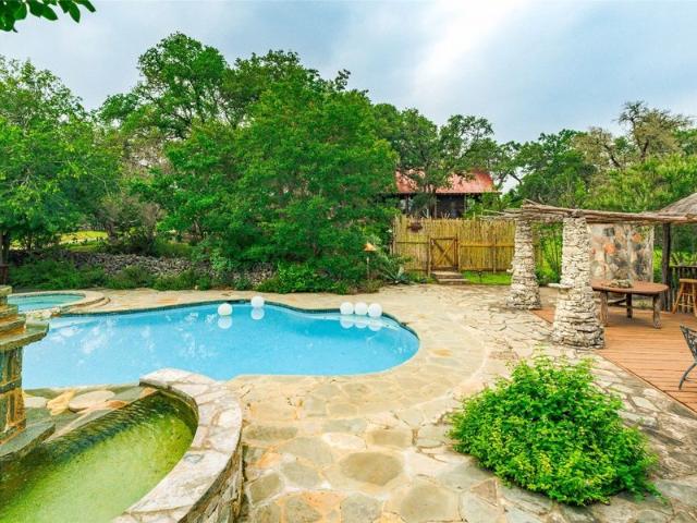 1218 Oakwood Loop, San Marcos, US, TX