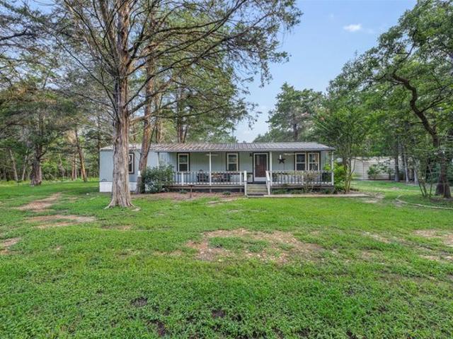 1218 County Road 436, Dime Box, TX 77853