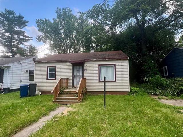 1218 E Piper Avenue