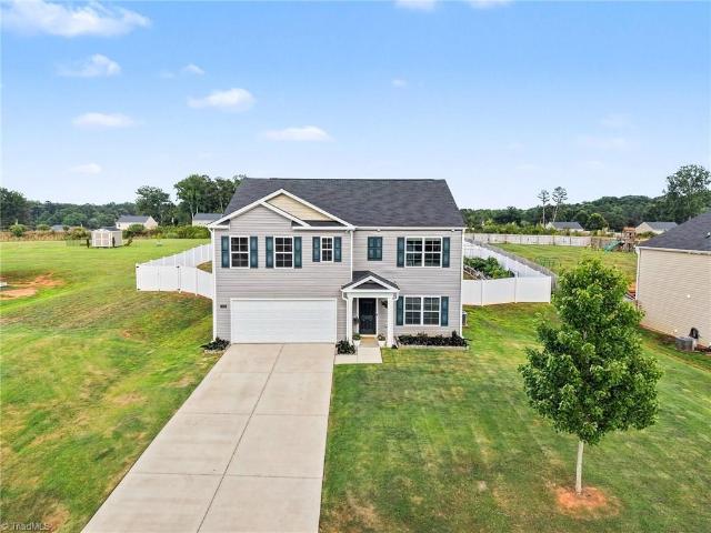 1218 Hickory Point Drive
