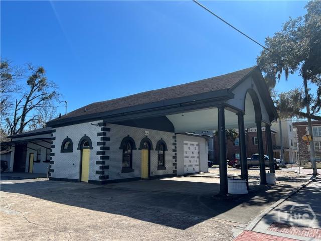 1218 Waters Avenue