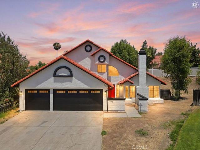 12193 Wind River Cir, Moreno Valley, CA 92557