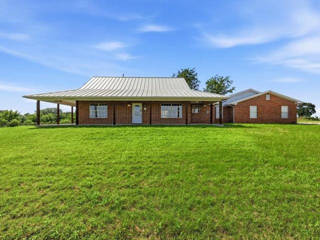 12190 Bell Rd, Pilot Point, TX 76258
