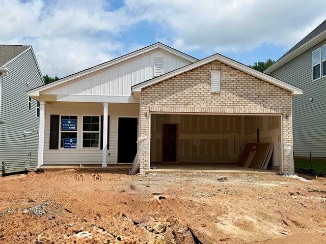 12192 Lansbury Dr, Inman, SC 29349