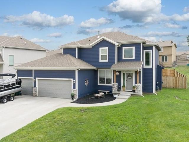 1219 N 133rd Ter, Kansas City, KS 66109