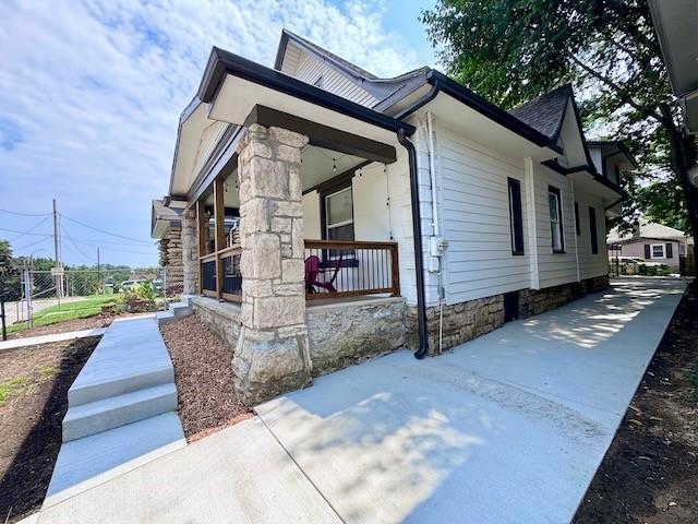 1219 E 41st Street